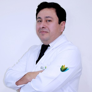 Dr. Javier Obregon - Clínica Providencia